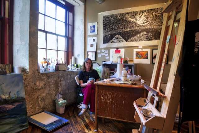 Top Artist Communities in Canada - DiscoverCanada.Blog